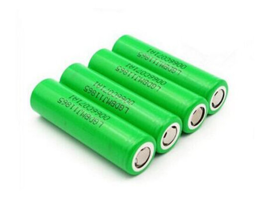 China High Drain 18650 Cylindrical Lithium Battery 3.7 v With 10A Discharge Capability supplier
