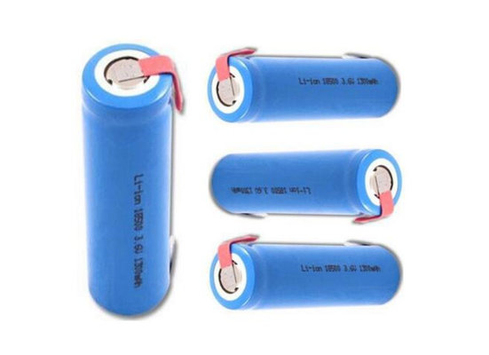 China Light Weight 3.7 V Li Ion Battery 18650 Rechargeable Battery For Shaver , High Energy Density supplier