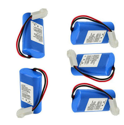 China Heated Clothes Battery Pack 7.4V 2200mAh  with PCM and connector, fit for medical, robot, tester, shaver, security supplier